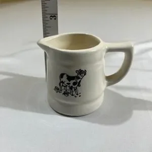 The Unbranded Brand | Dining | Vintage Mini Cow Creamer Pitcher Ceramic ...